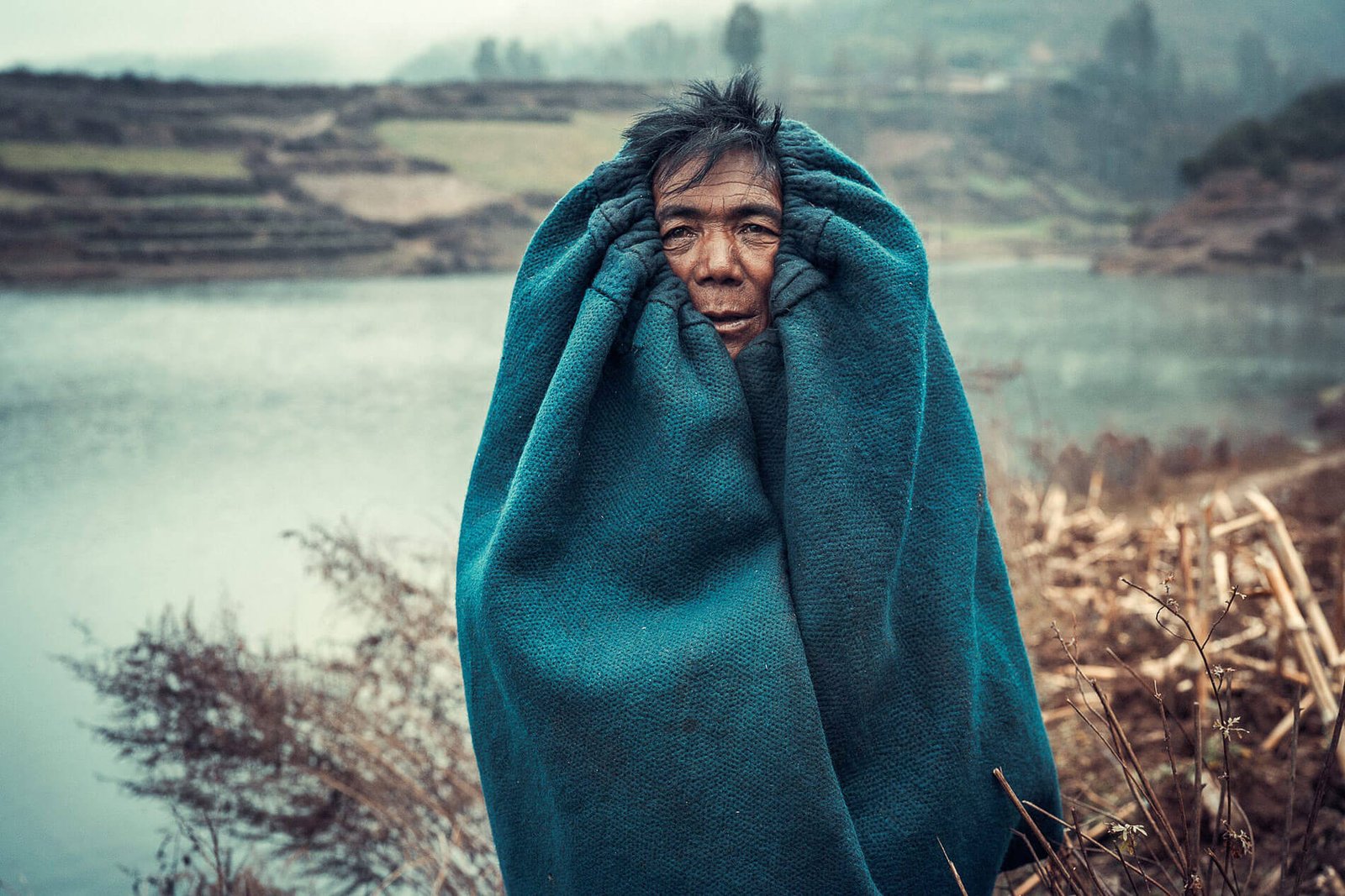 Full screen gallery – Lasso & Moon